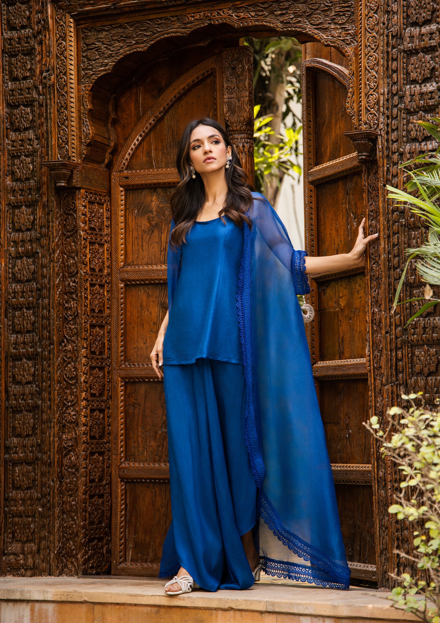 SARA SET – Hira Sardar